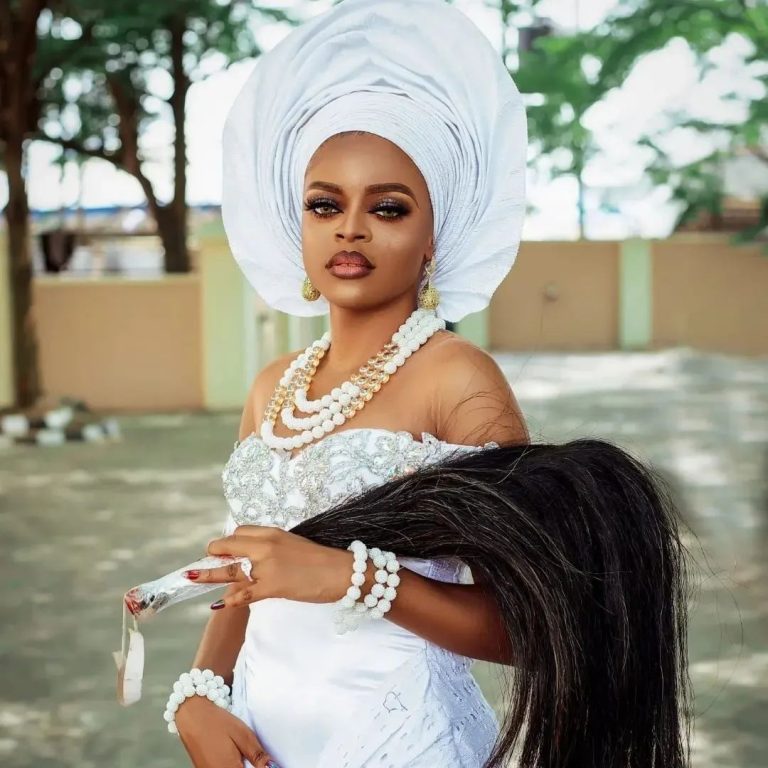 Anioma Traditional Marriage Attires: Akwa Ocha 2025 | Eucarl Wears