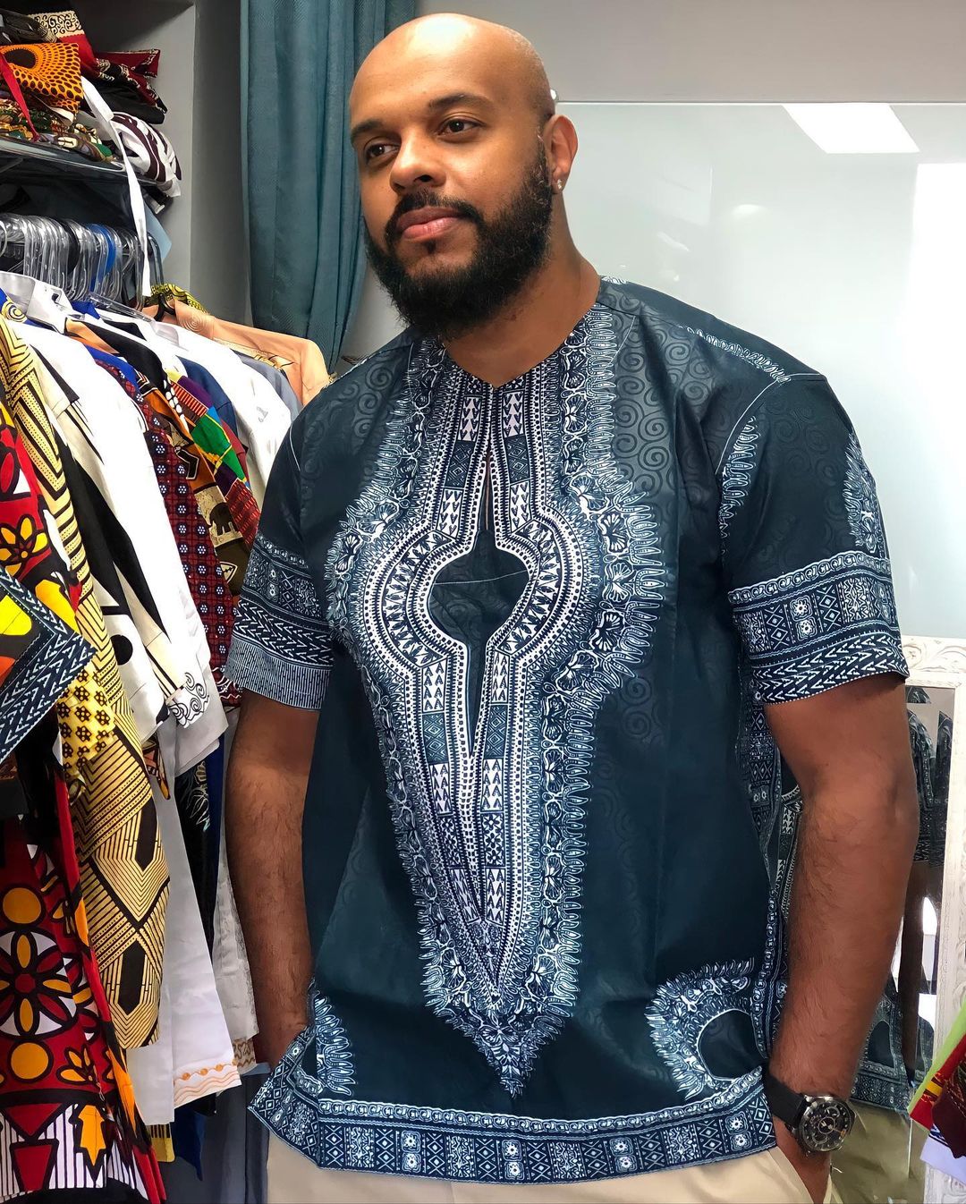 Super Stylish Dashiki Styles For Guys 2025 | Eucarl Wears