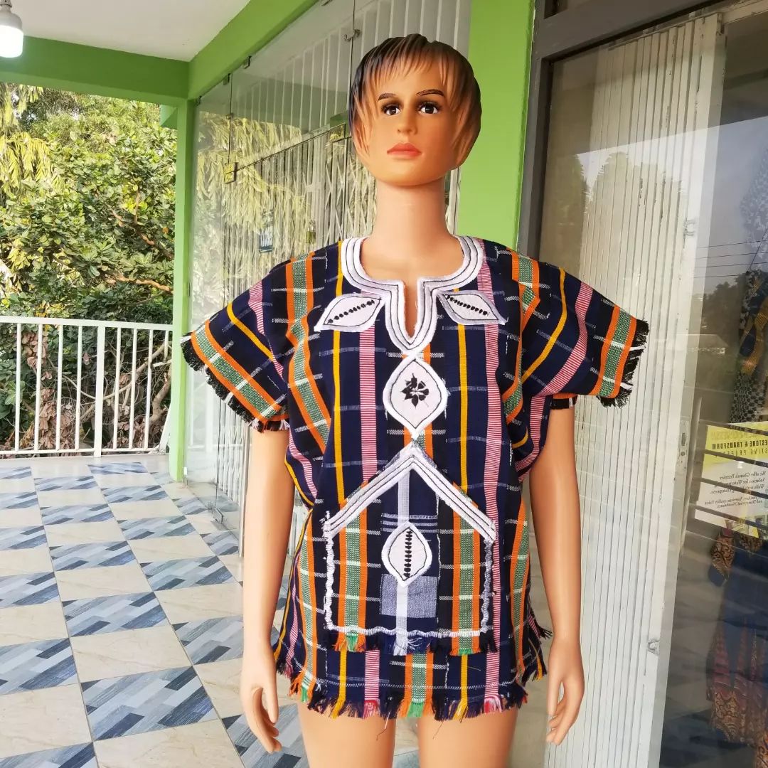 Stunning Batakari Smock Styles 2025 | Eucarl Wears