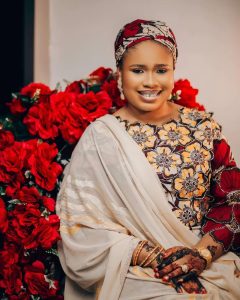 Lovely Arewa Fashion Design For Females 2025 | Eucarl Wears