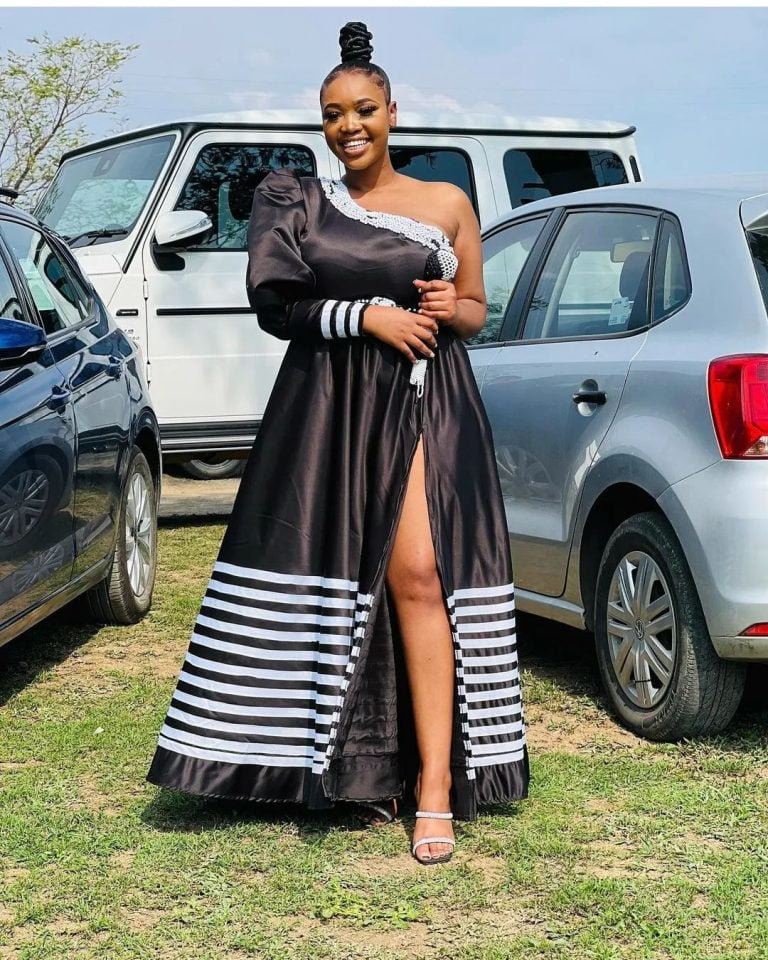 Best Xhosa Traditional Attire For Women